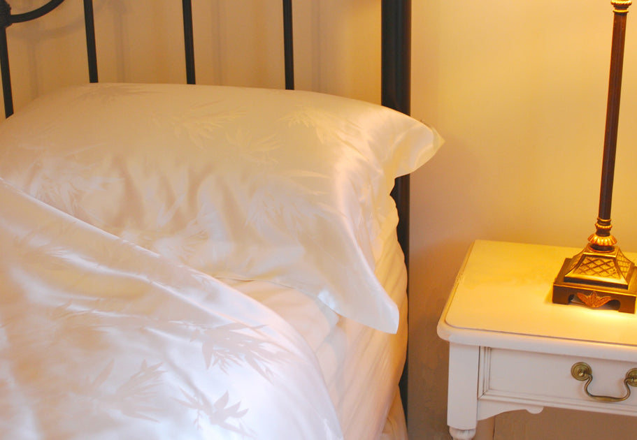 Silk Bed Linen | Silk Bedding & Silk Mattress Toppers | Snow Blossom ...